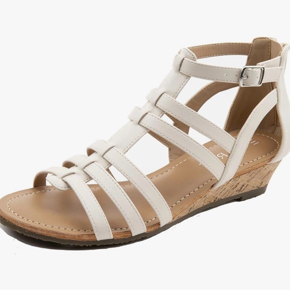 Esprit | Shoes | Esprit Womens Carrie Flat Strappy Sandal In Cream Size ...